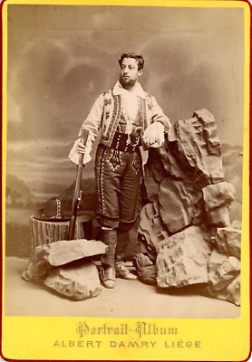 Grafmonument Damry-Ponet | Herk-de-Stad